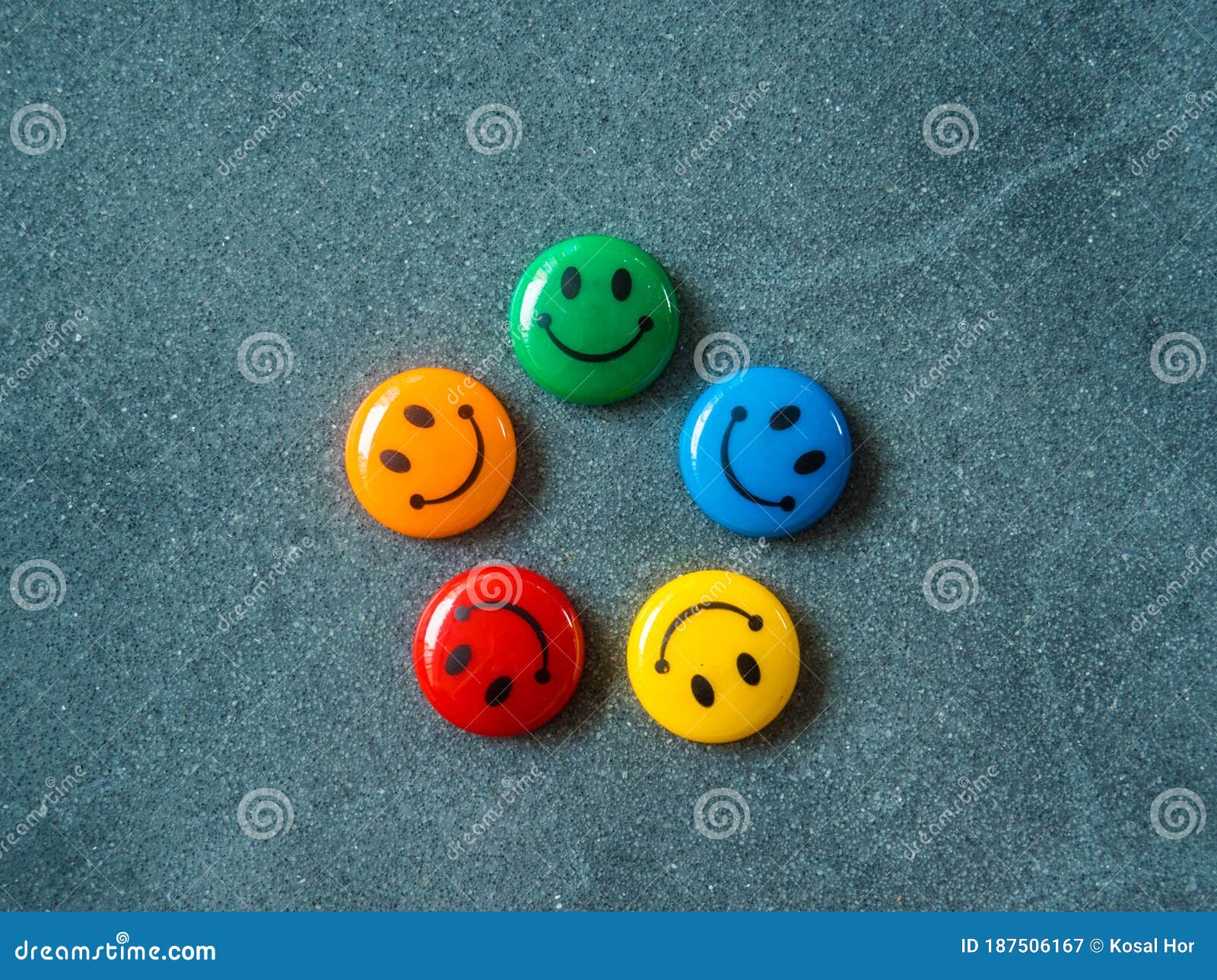 Button of Smiley Face in Different Color, Happy Day Choice Concept ...