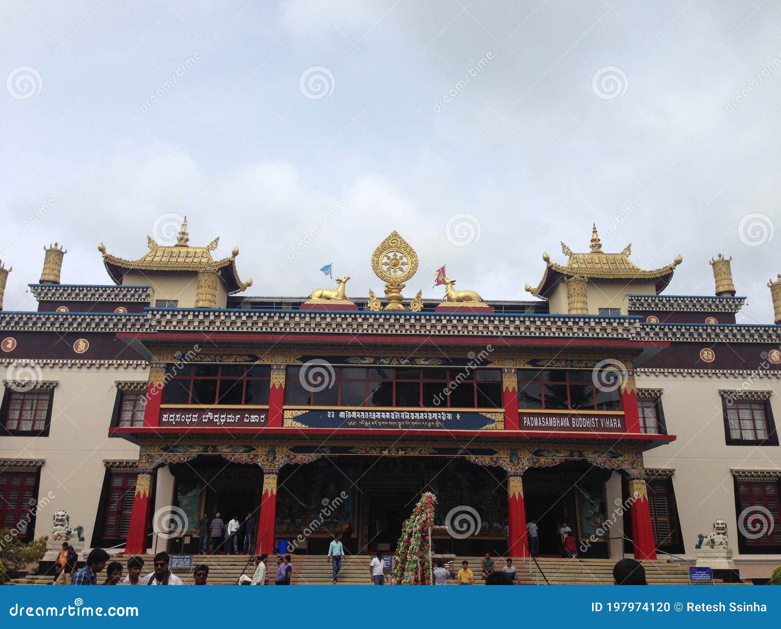 Bylakuppe Golden Temple editorial image. Image of autumn - 197974120