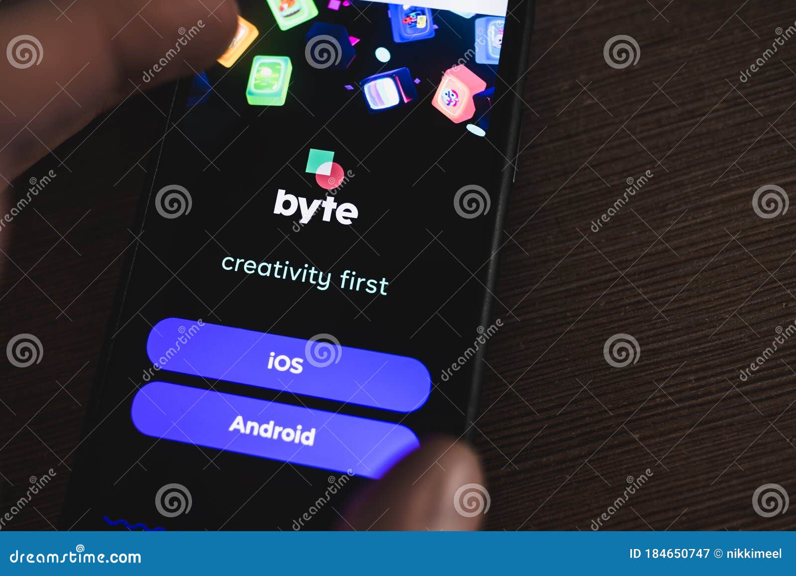 Byte Logo on the Smartphone Screen. Editorial Photography - Image of ...