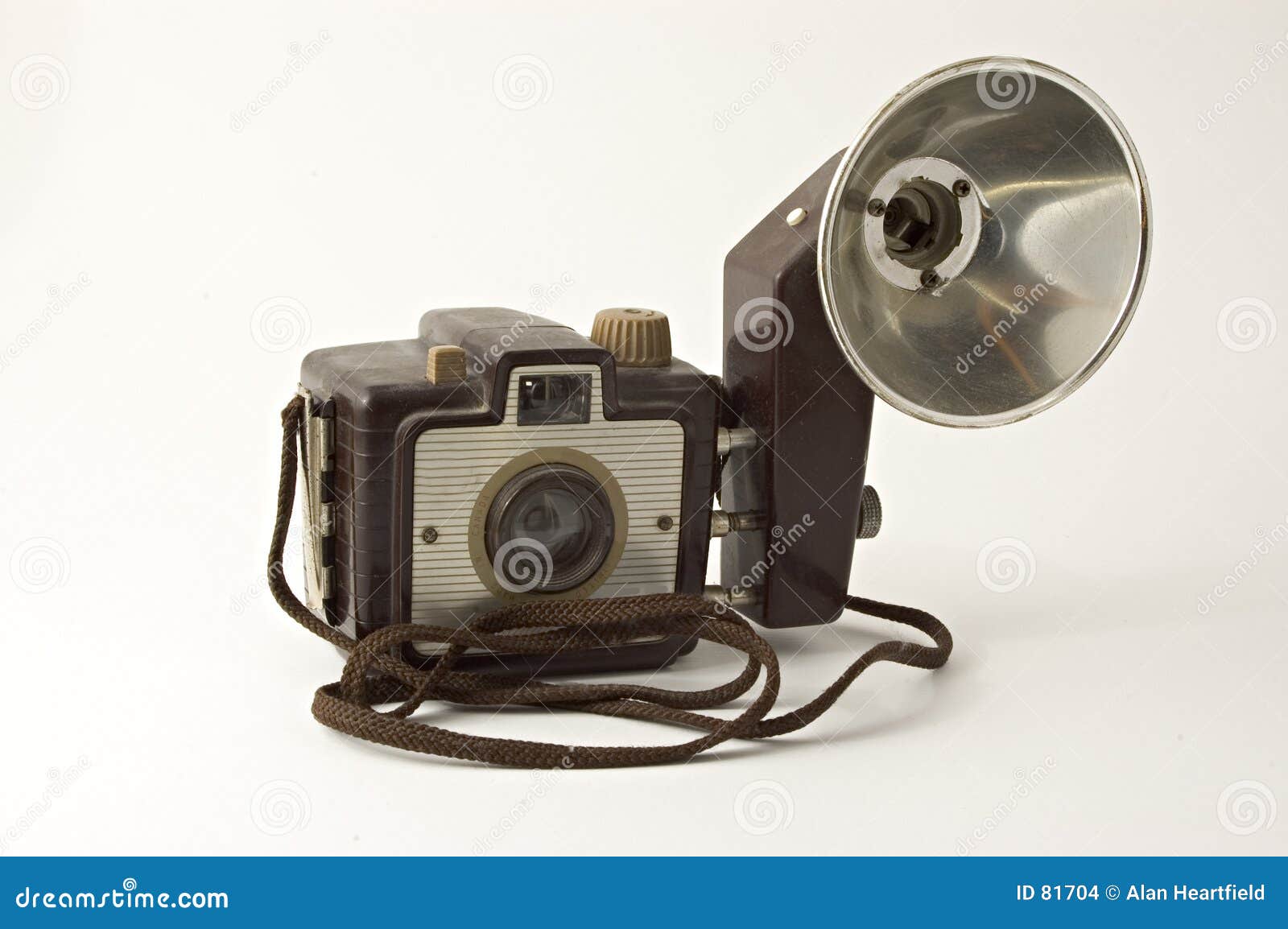 Cámara 1950 y flash foto de archivo. Imagen de kodak, vendimia - 81704