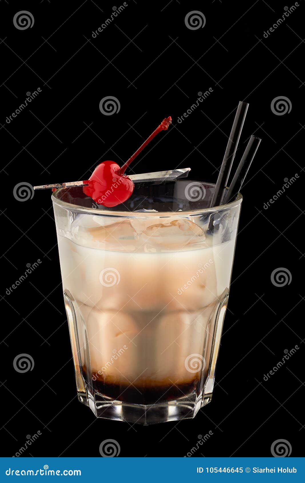 Cóctel ruso blanco imagen de archivo. Imagen de oscuro - 105446645