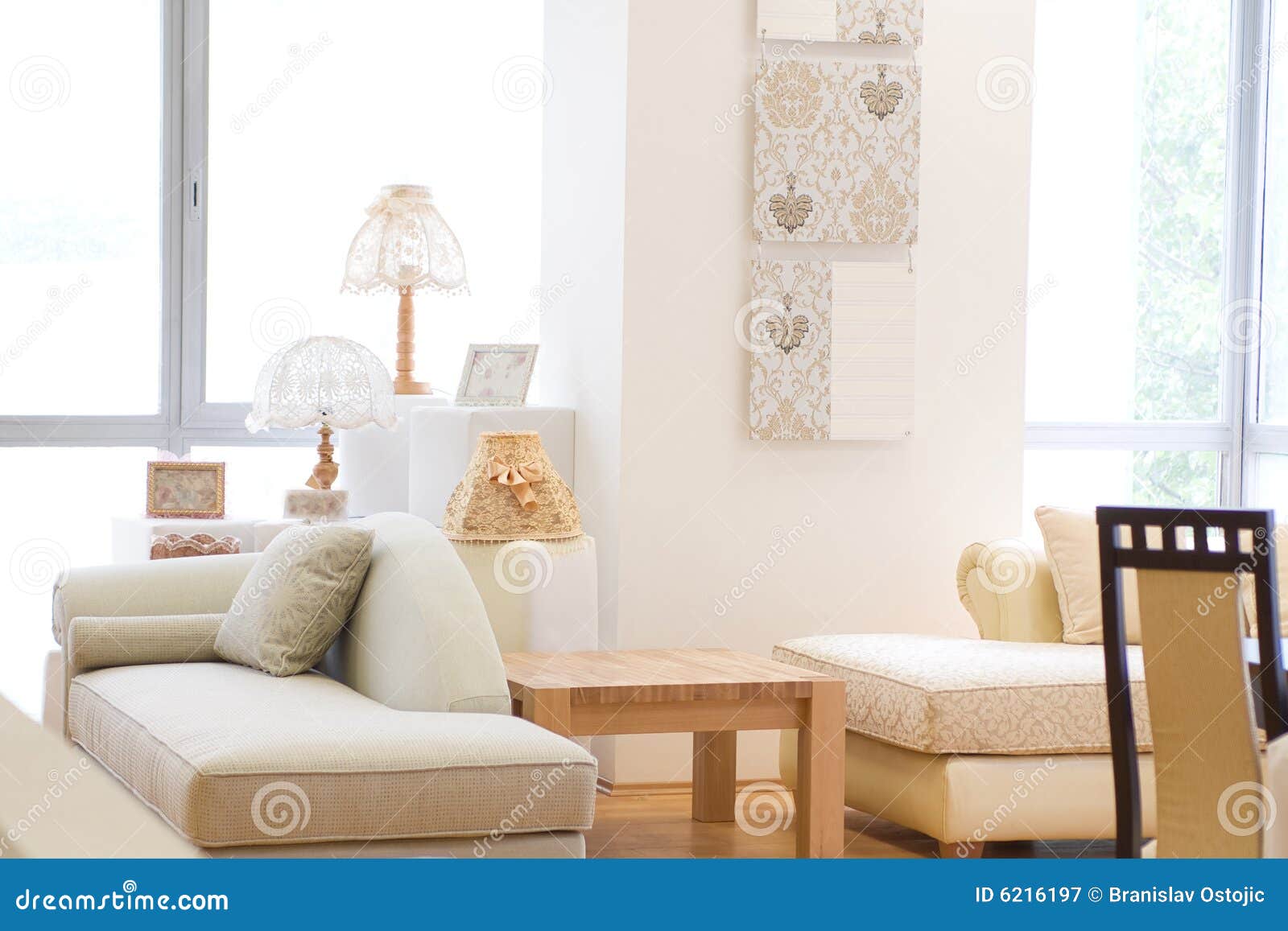 Cómodo imagen de archivo. Imagen de elemento, residencial - 6216197