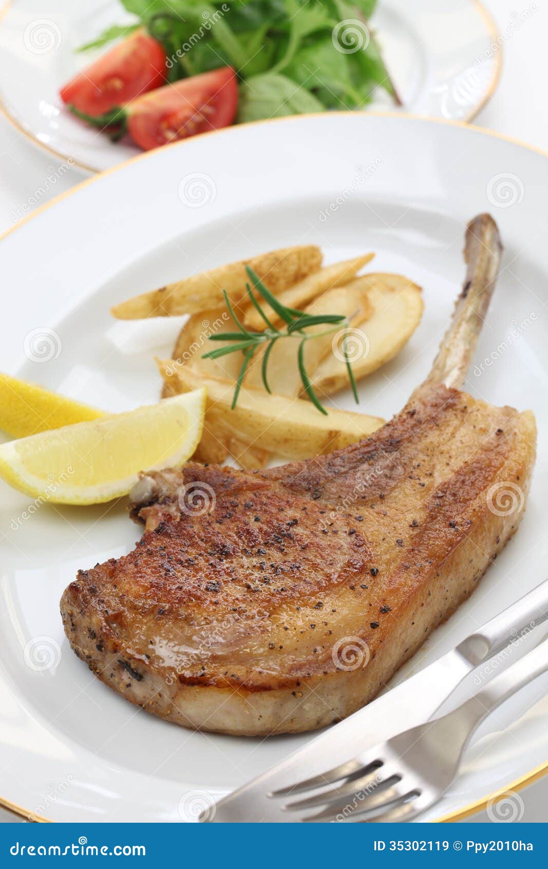 Côtelette de porc image stock. Image du sauge, nervure - 35302119