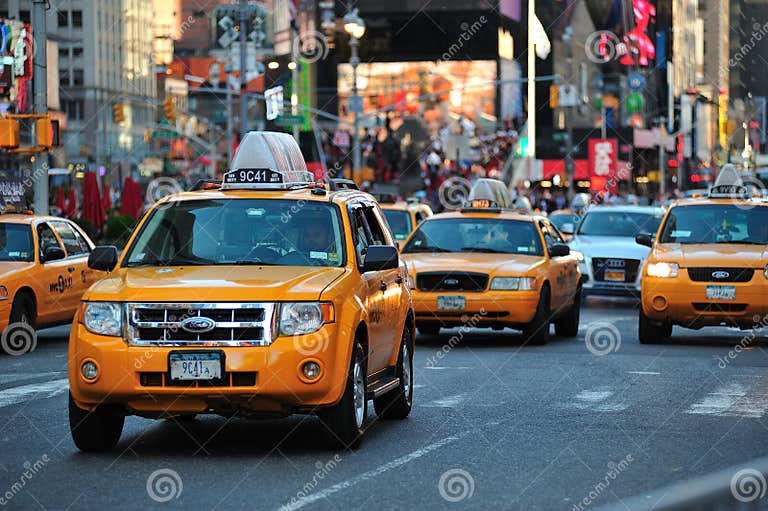 Cab on nyc street editorial image. Image of tourist, sign - 19460315