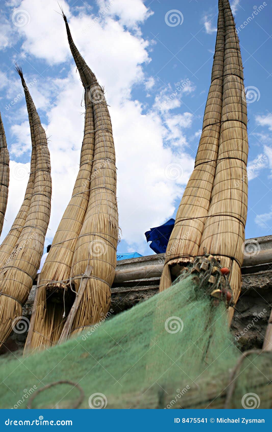 Caballito de Totora imagen de archivo. Imagen de seguridad - 8475541