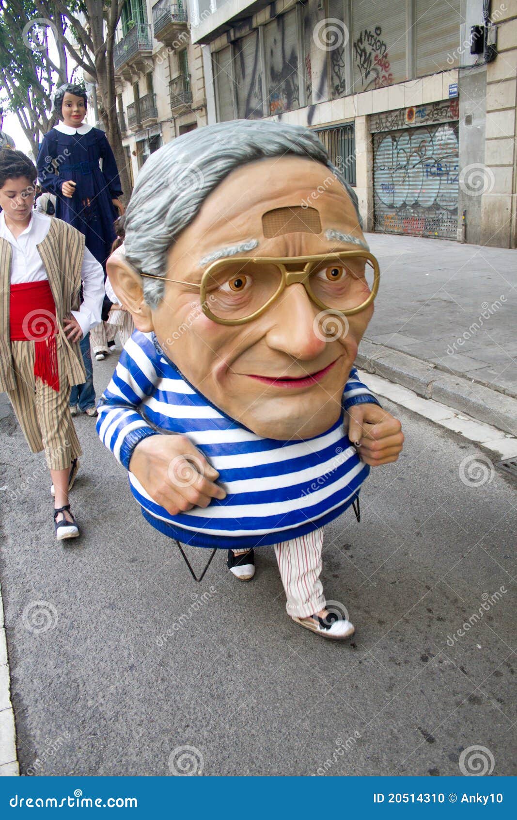 Cabezudo editorial image. Image of fiesta, fiestas, craftsman - 20514310