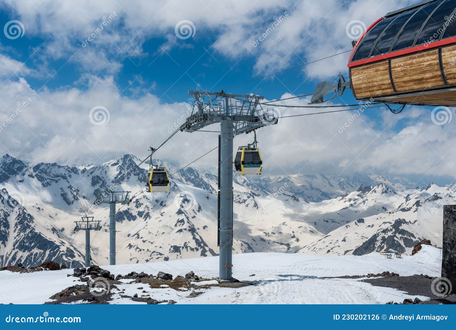 Cable car over ski valley editorial photo. Image of landscape - 230202126