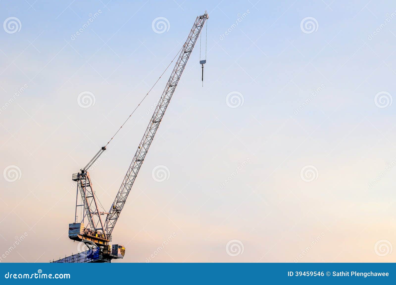 Cable crane stock photo. Image of evening, metal, elevator - 39459546
