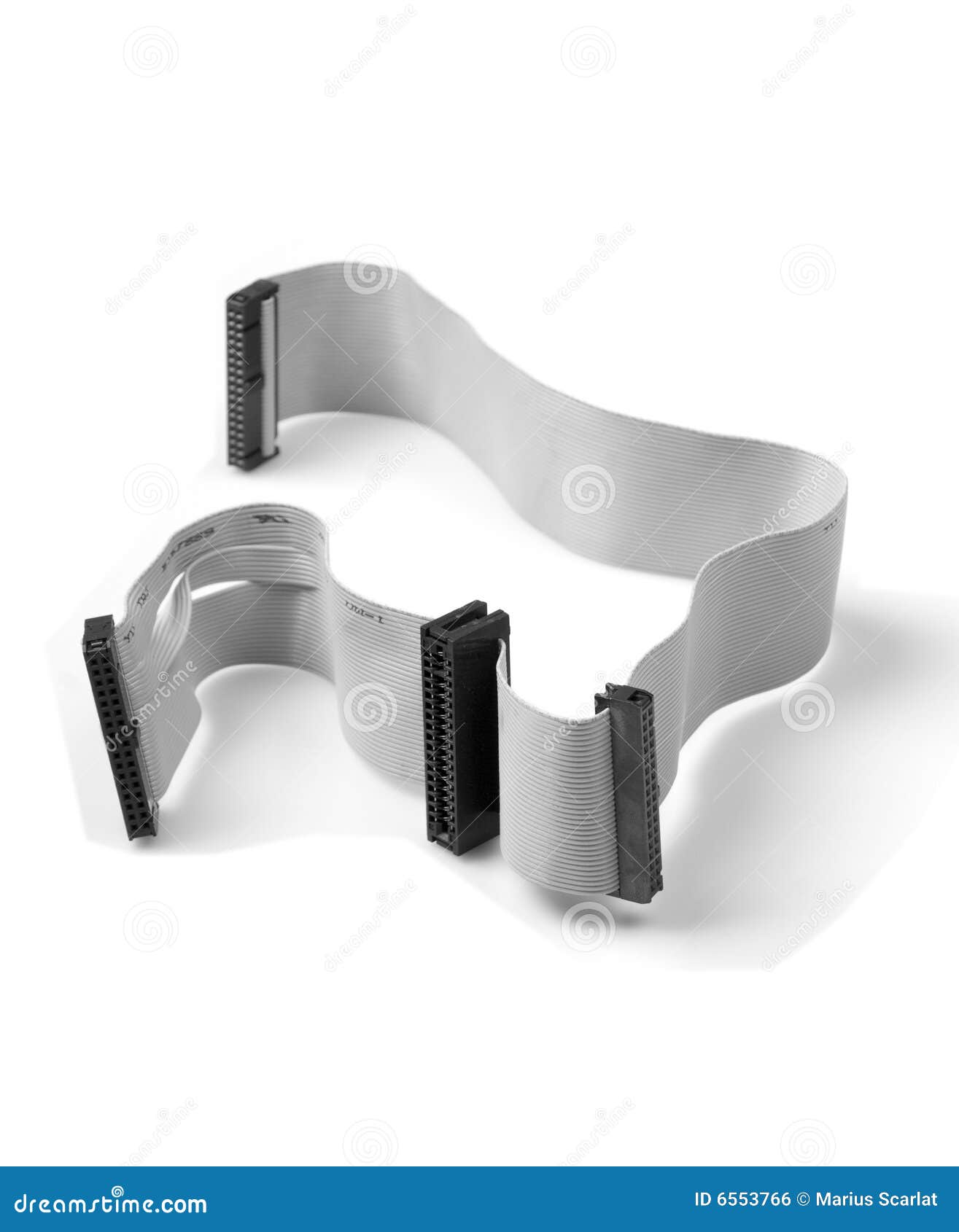 Cable del Ide foto de archivo. Imagen de fondo, cable - 6553766