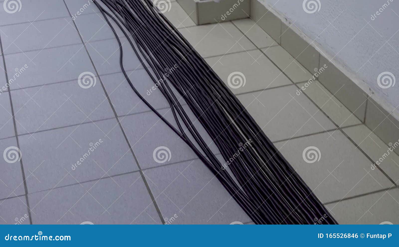 Running Cable On The Floor at William Mata blog