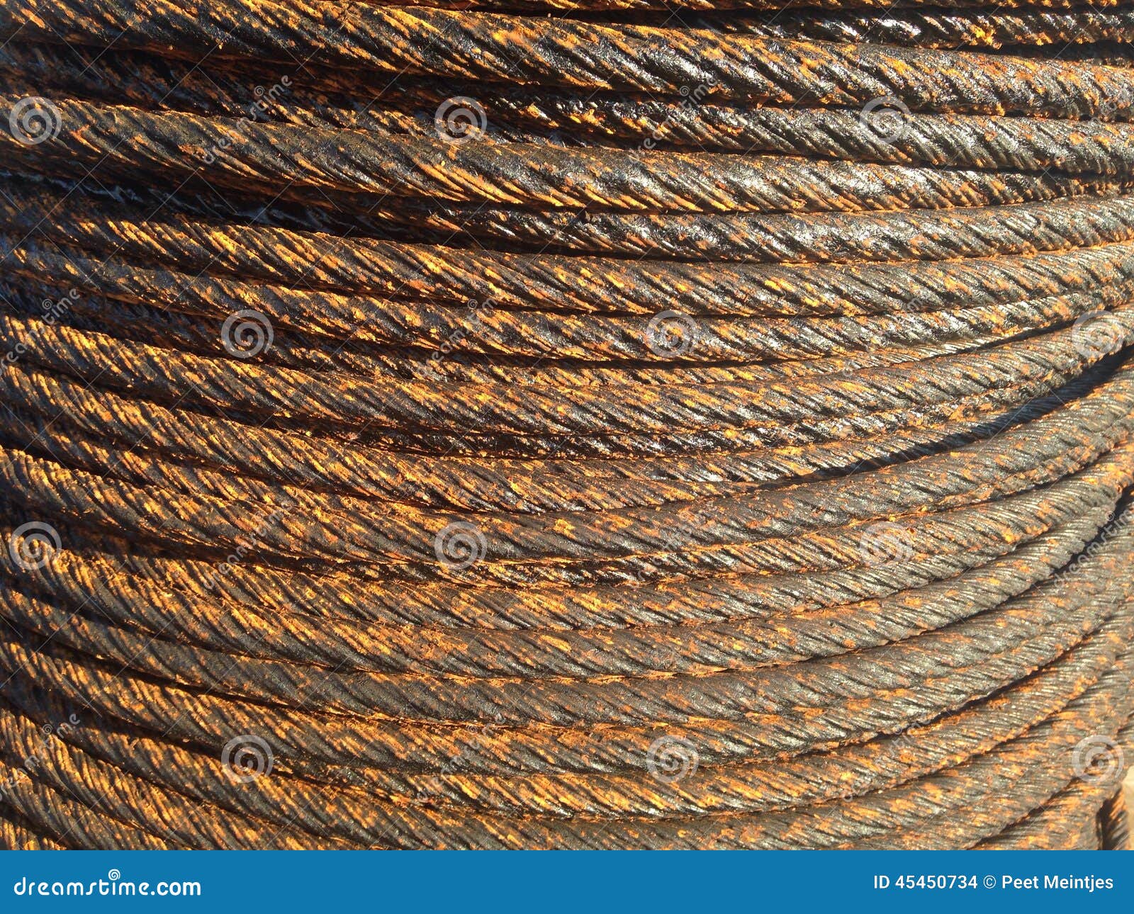 Cable oxidado foto de archivo. Imagen de oxidado, metal - 45450734