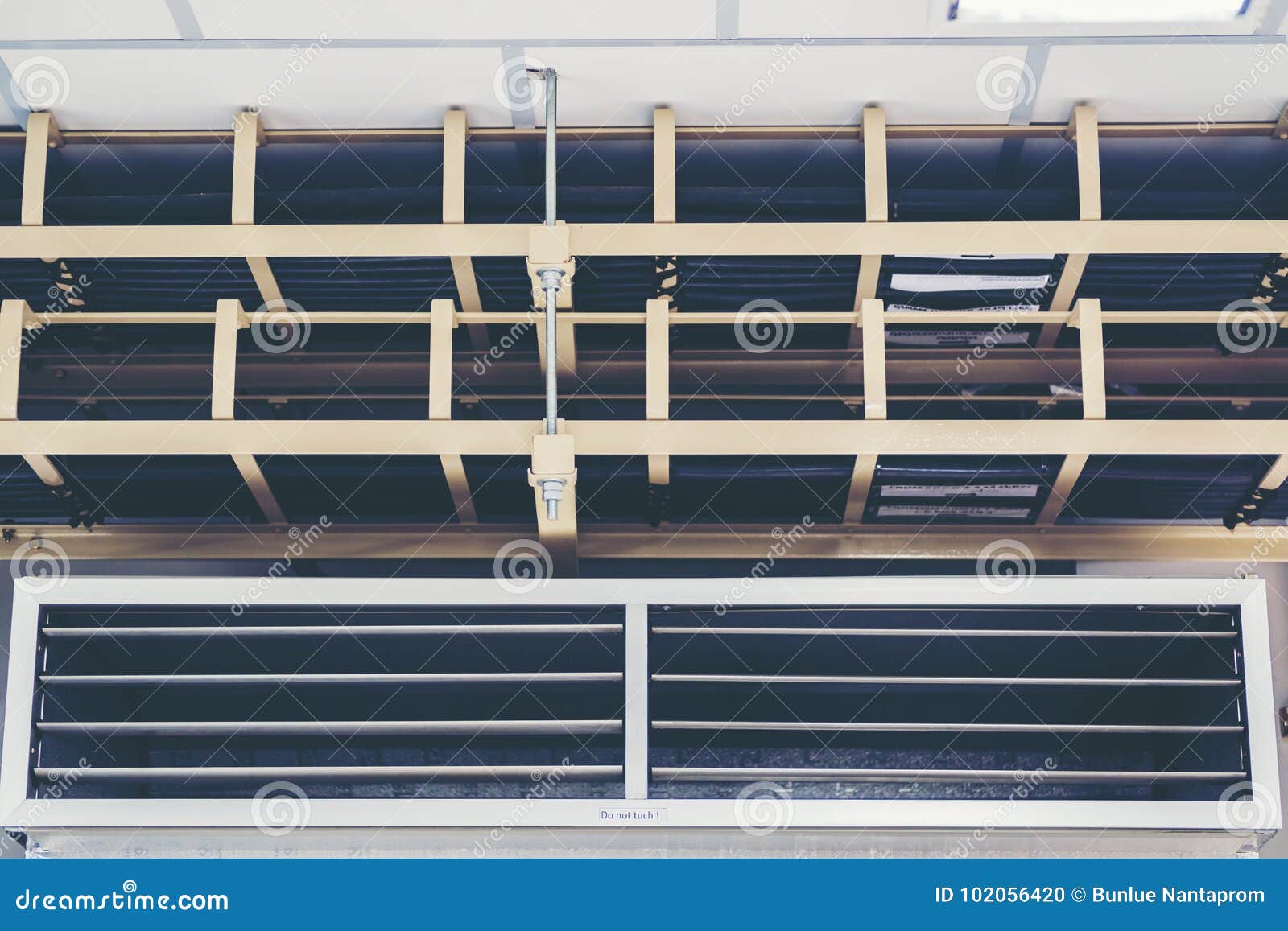 Cable Tray with Electrical Wiring Arranged on Ceiling ,Cable Tray Epoxy ...