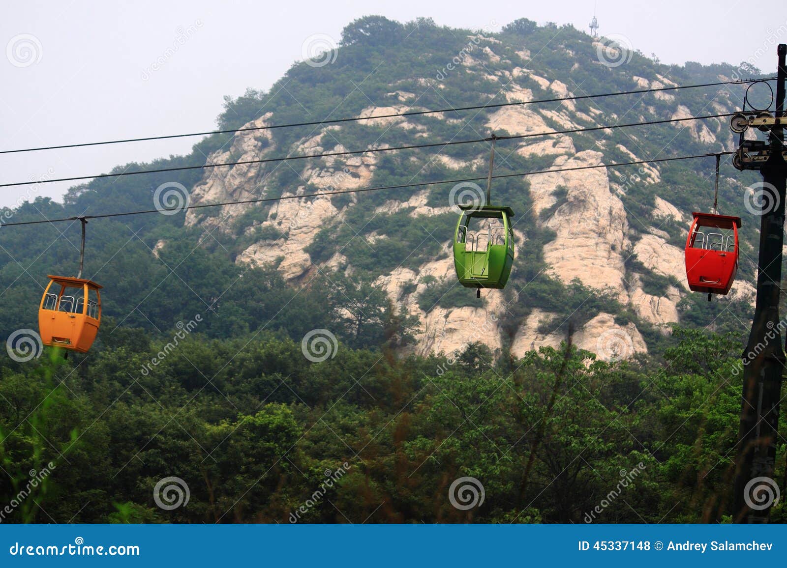 Cable way in China stock photo. Image of fountain, konya - 45337148