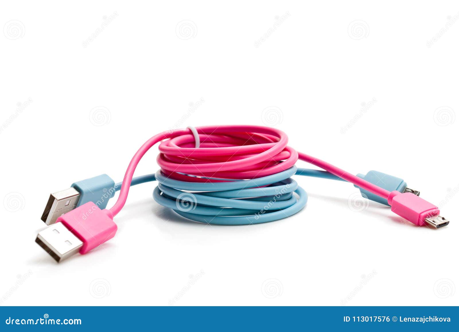 Cables Coloridos Del Usb Aislados En Blanco Foto de archivo - Imagen de ...