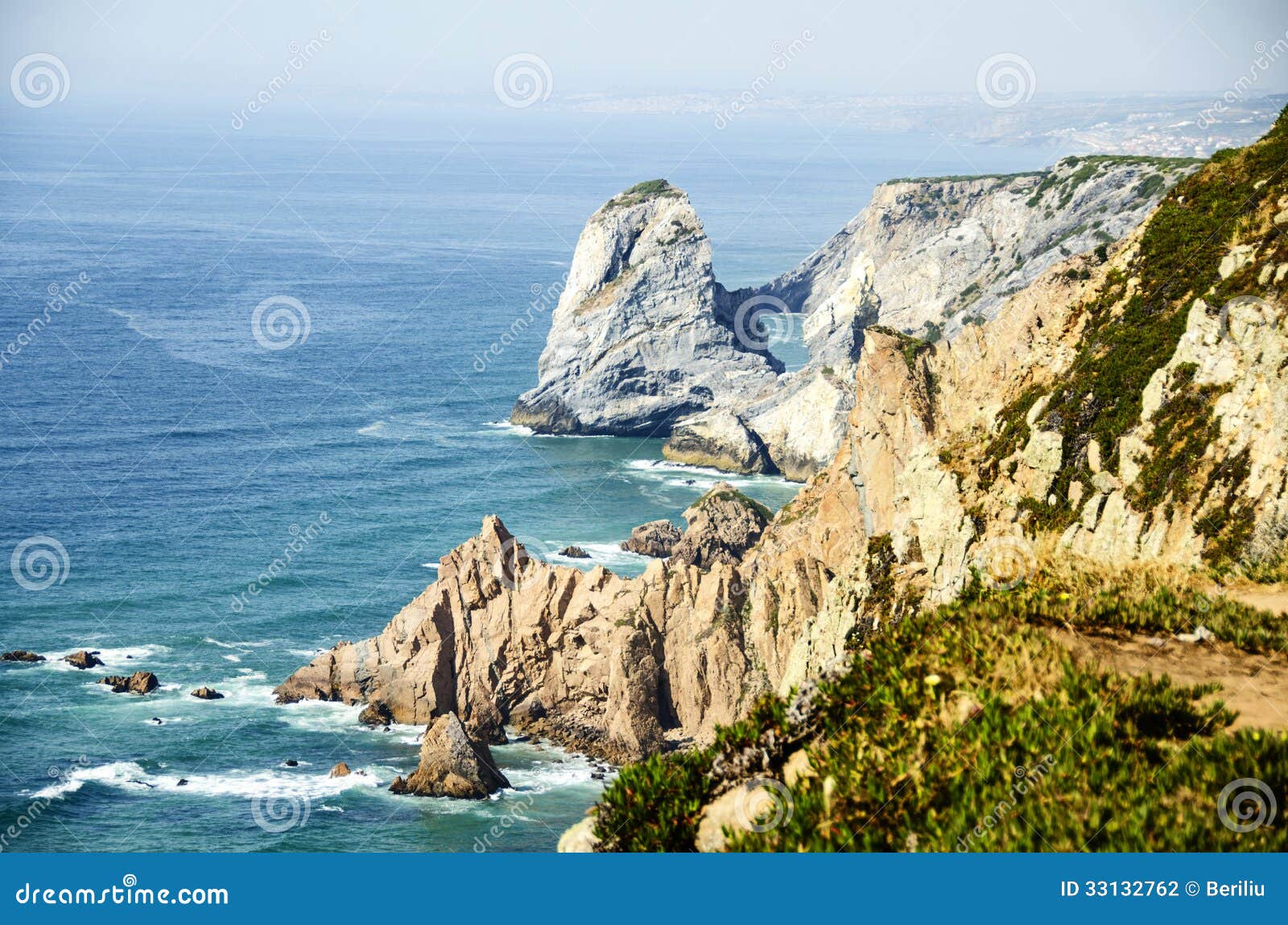 Cabo da roca zdjęcie stock. Obraz złożonej z oceany, geom - 33132762