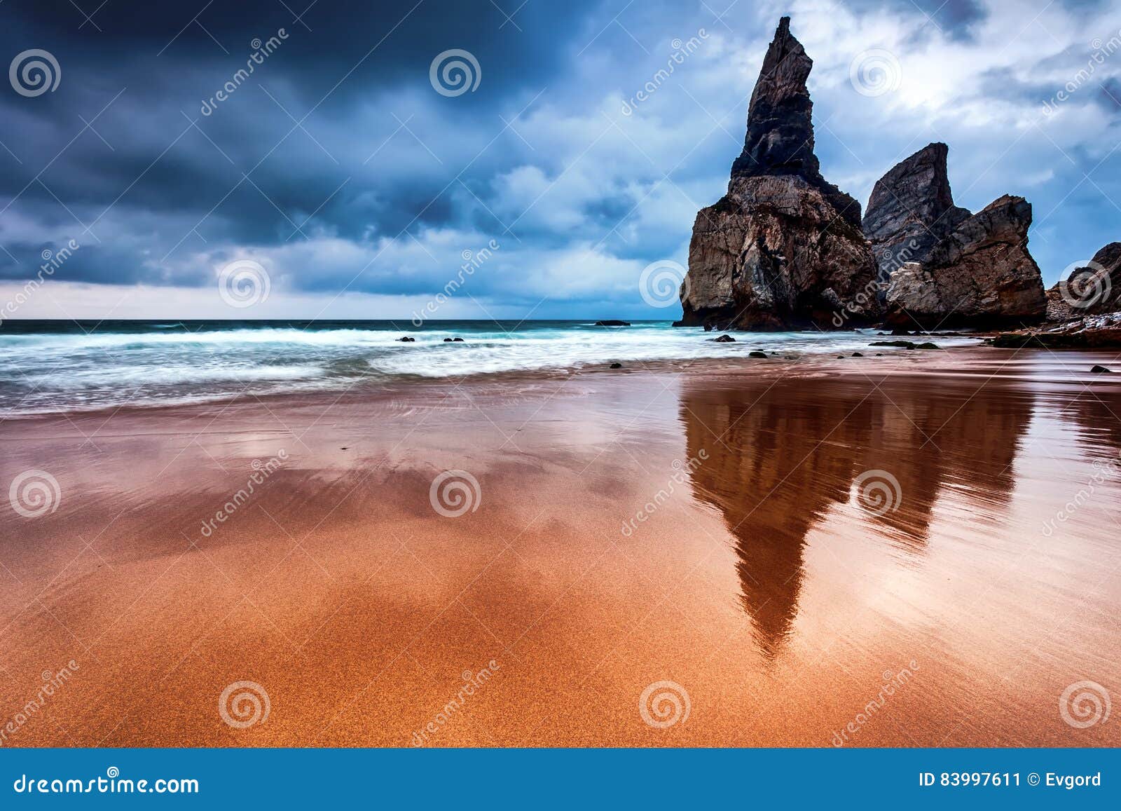Cabo da Roca beach stock image. Image of roca, beach - 83997611