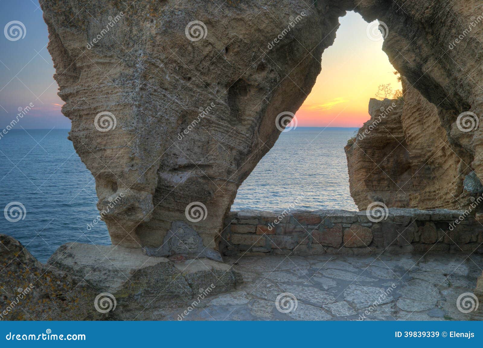 Cabo De Kaliakra - Paisagem Do Beira-mar Com Rochas Imagem de Stock ...