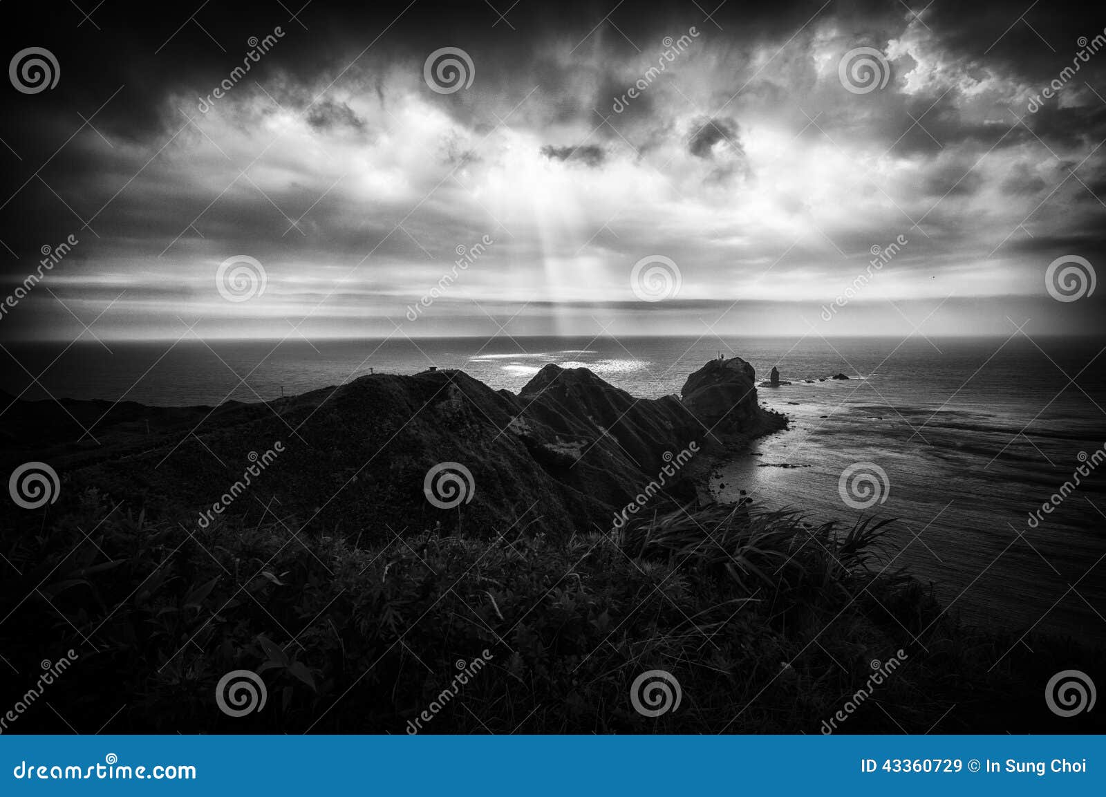 Cabo Kamui En Blanco Y Negro Imagen de archivo - Imagen de exuberante ...