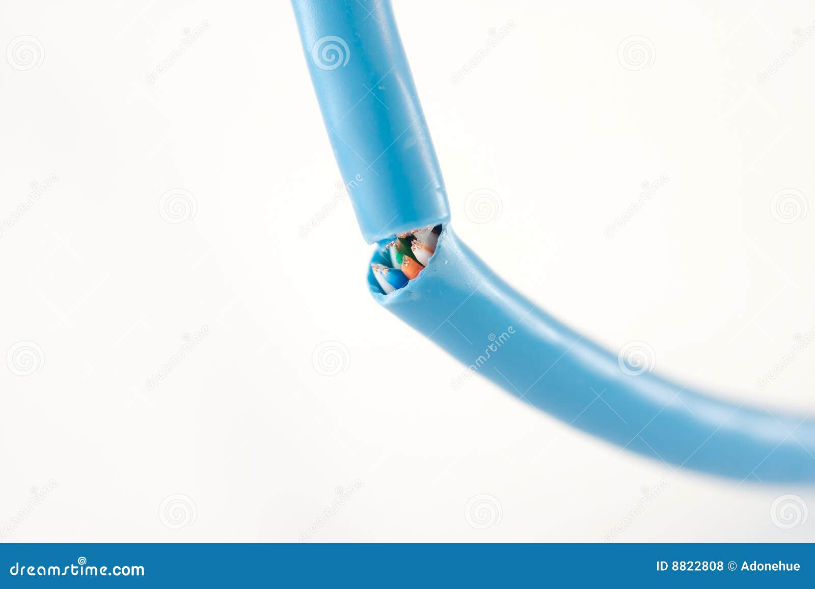 Cabo quebrado da coligação foto de stock. Imagem de emita - 8822808