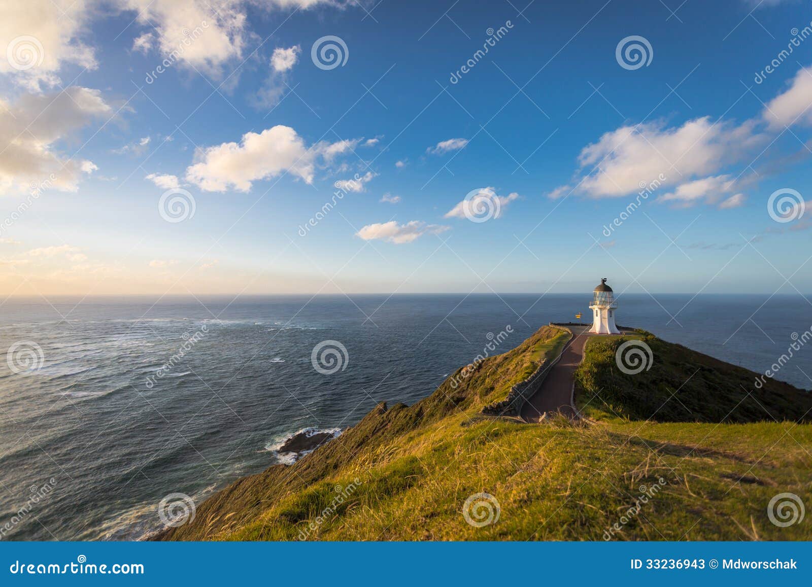 Cabo Reinga En Nueva Zelanda Imagen de archivo - Imagen de paisaje ...