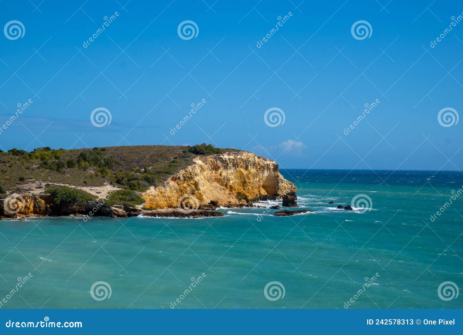 Cabo Rojo Cliff Puerto Rico Imagem de Stock - Imagem de onda, horizonte ...