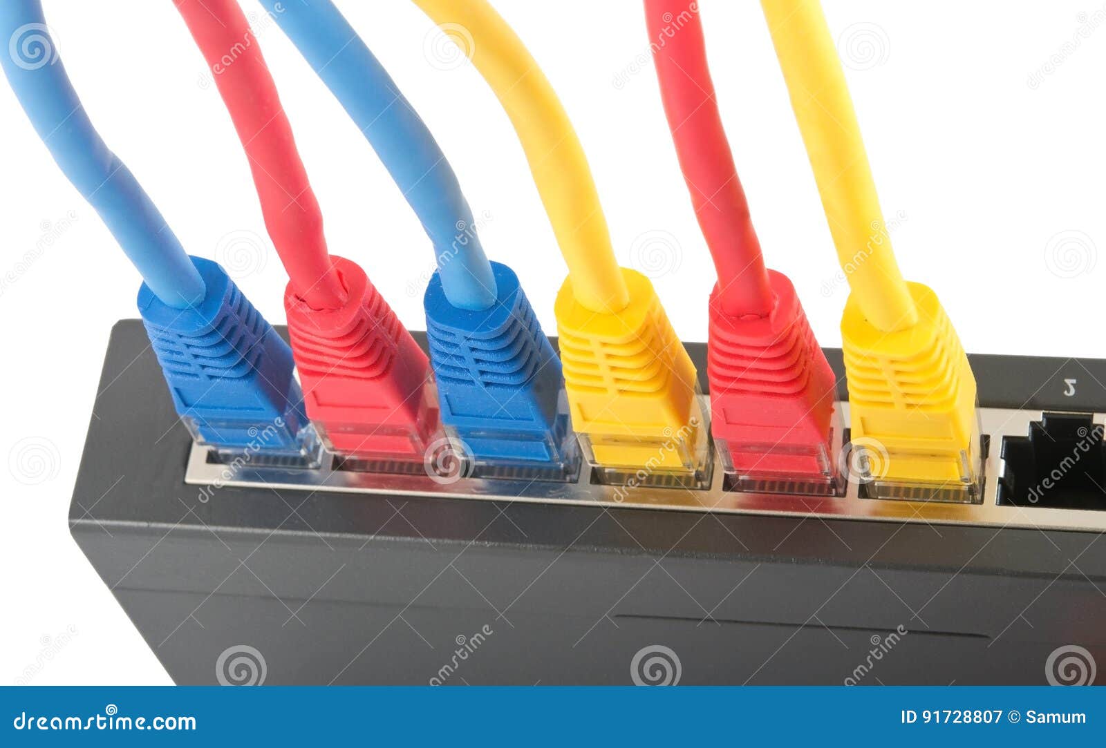 Cabos Da Rede Conectados Ao Roteador Imagem de Stock - Imagem de ...