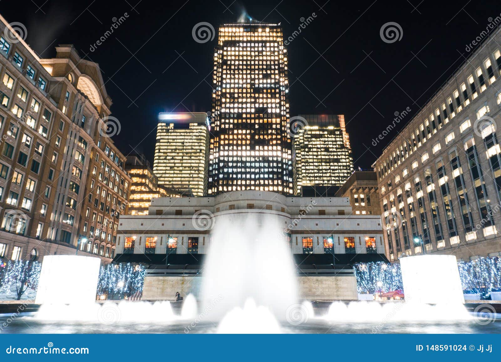 Cabot Square at night stock photo. Image of blue, building - 148591024
