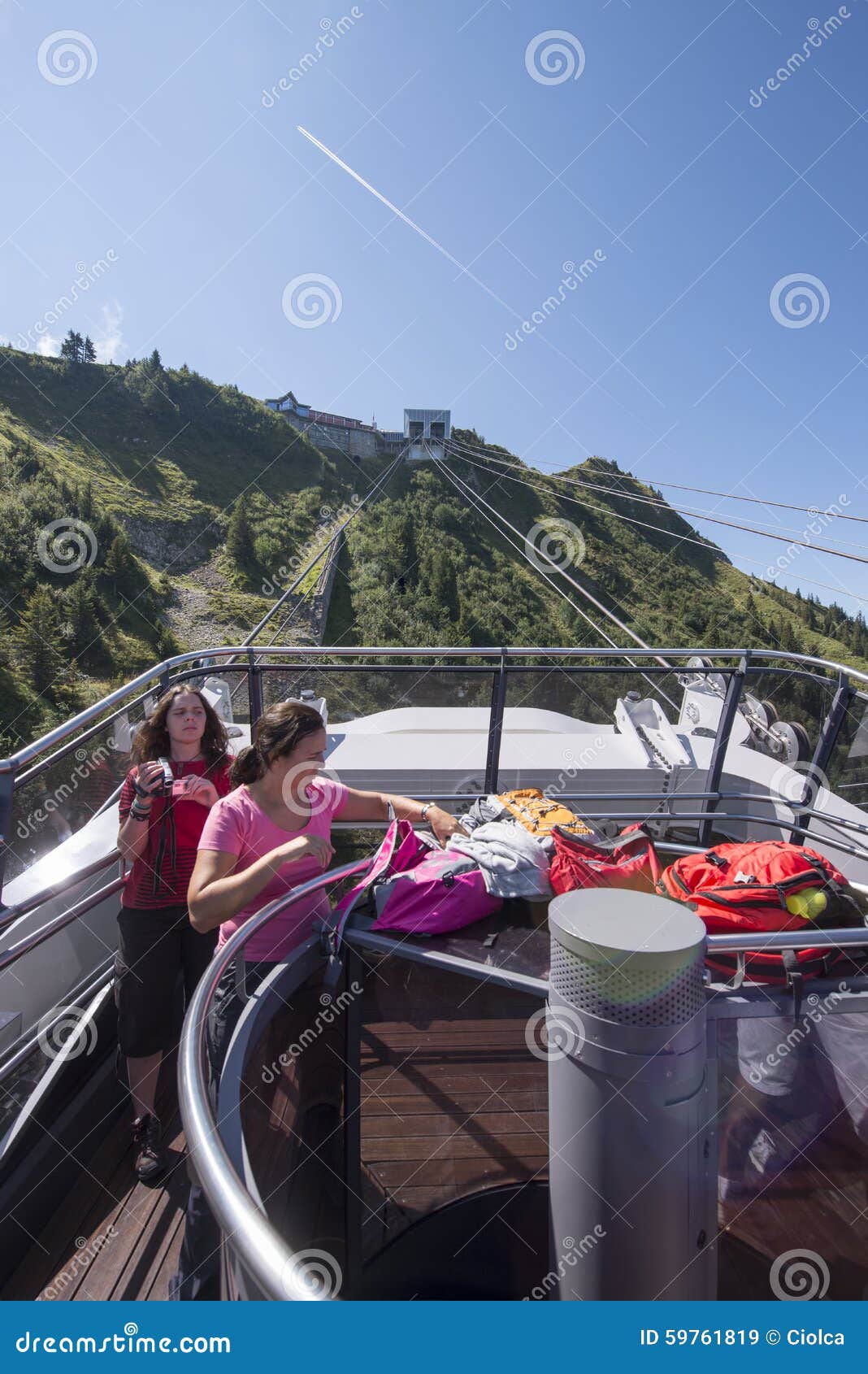 Cabrio Double Deck Cable Car, Stanserhorn Editorial Stock Image - Image ...