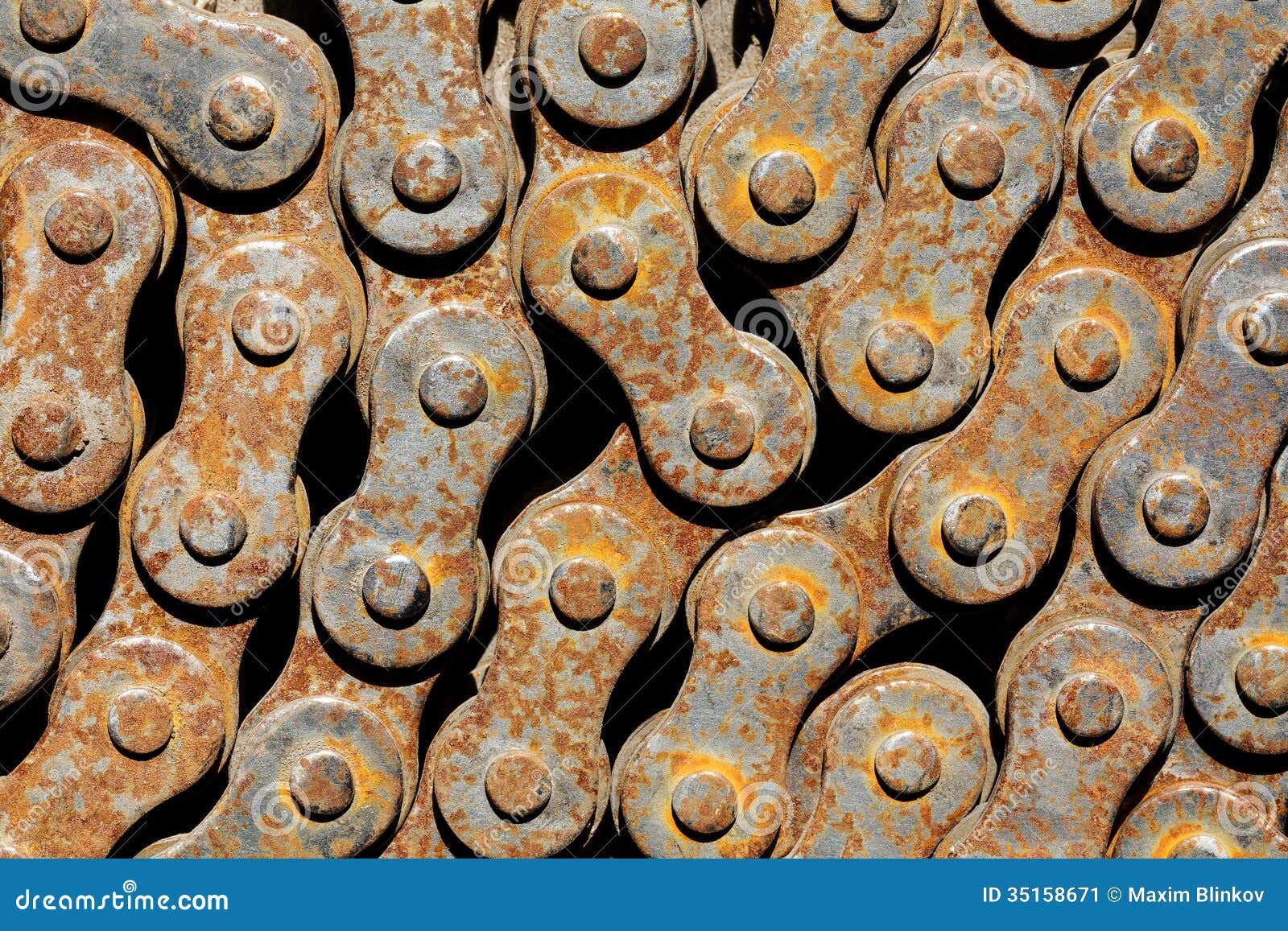 Cadena Oxidada De La Bicicleta Imagen de archivo - Imagen de macro ...