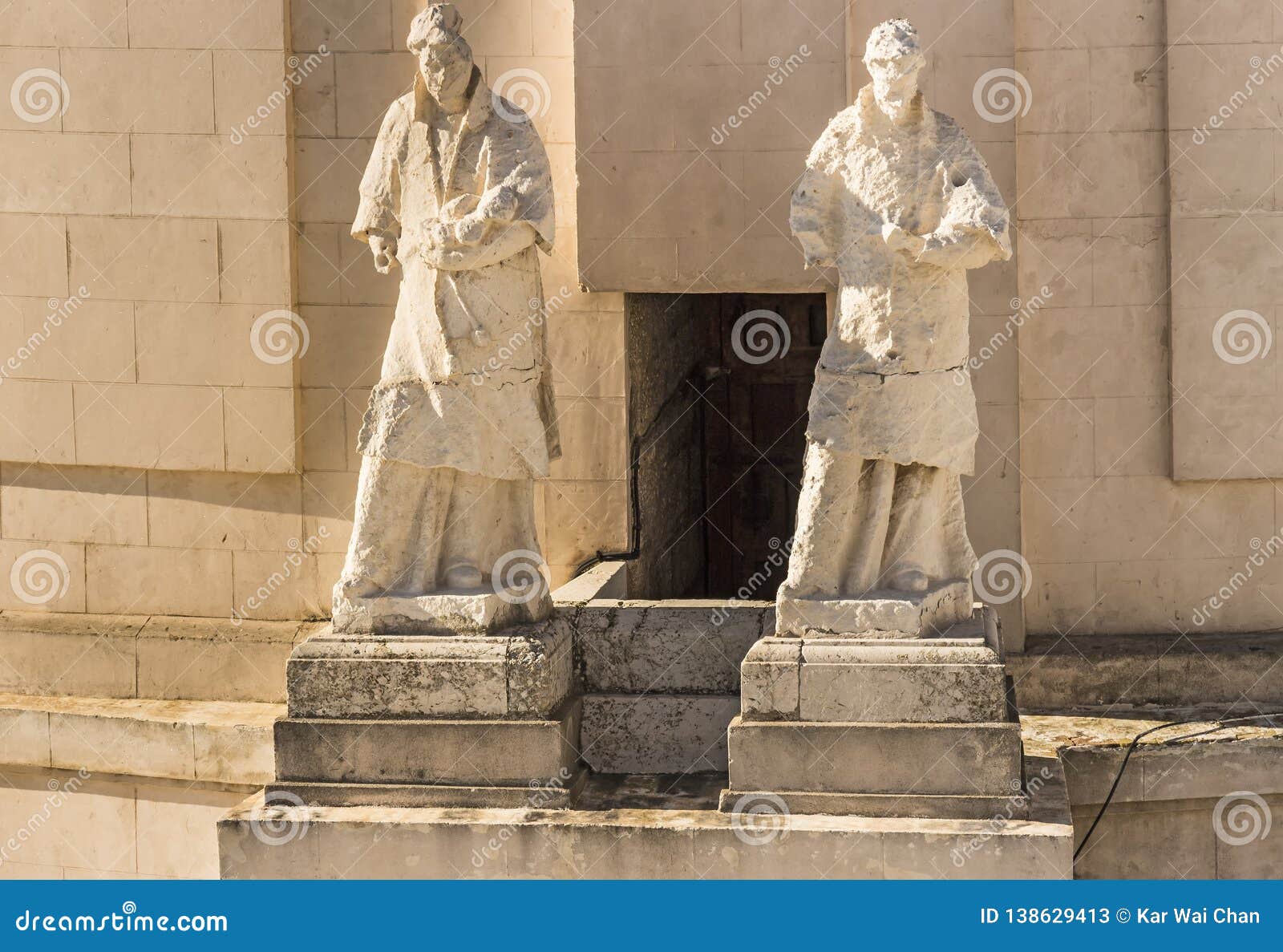 Sculptures on the Rooftop of Cadiz Cathedral Editorial Stock Photo ...