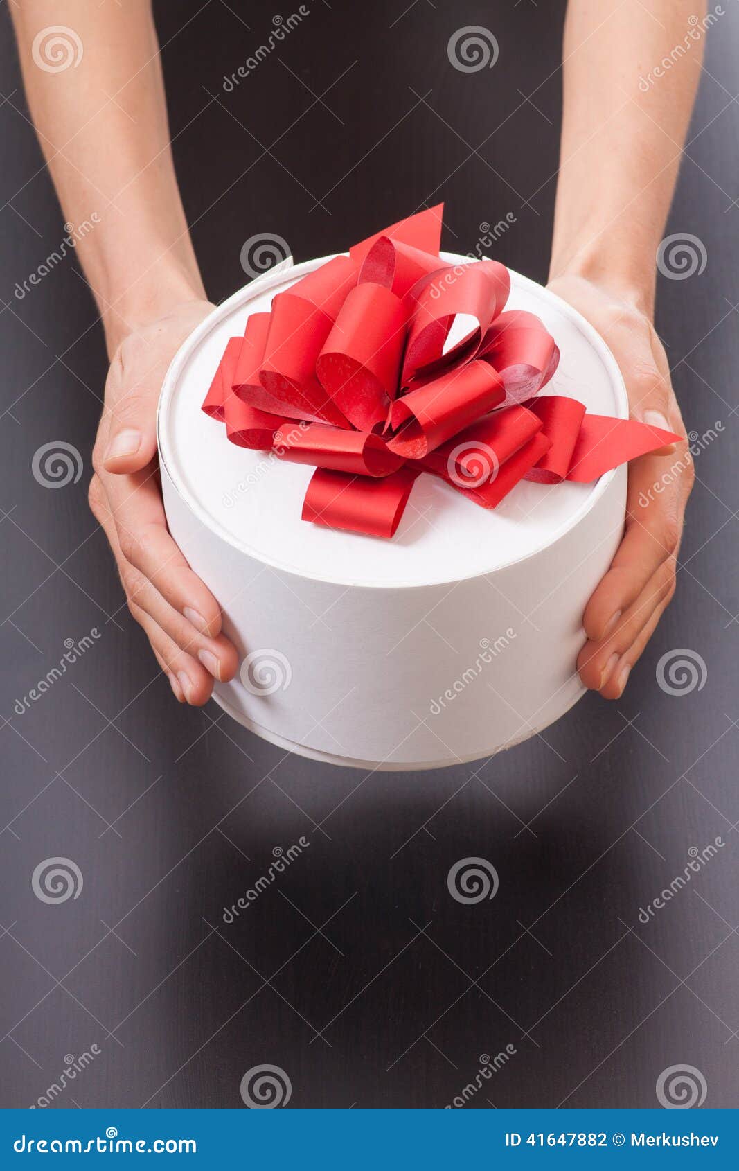 Cadre de cadeau rond photo stock. Image of module, fond - 41647882