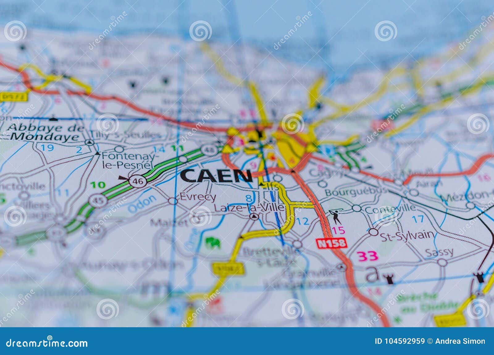 Caen en mapa imagen de archivo. Imagen de planeta, capital - 104592959