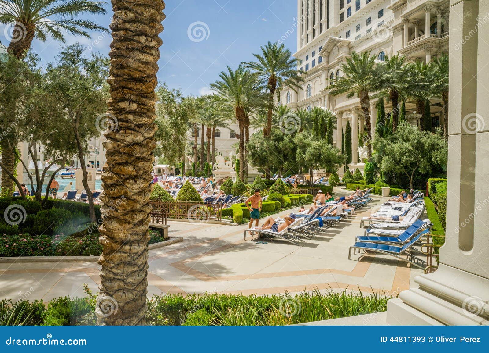 Caesars Palace Swimming Pool Area Editorial Stock Photo - Image of ...