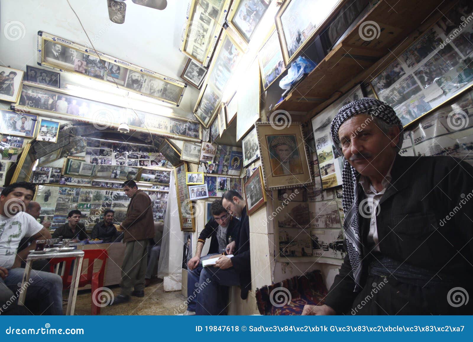 Café kurdo tradicional foto de archivo editorial. Imagen de kurdo ...