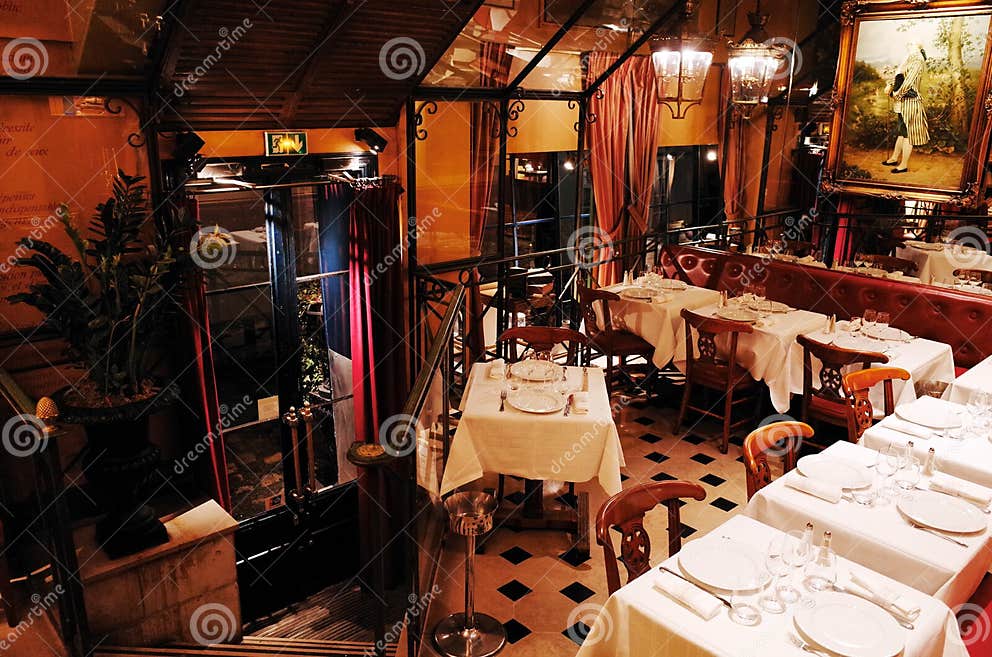 Cafe Le Procope, PARÍS, FRANCIA Imagen editorial - Imagen de abierto ...