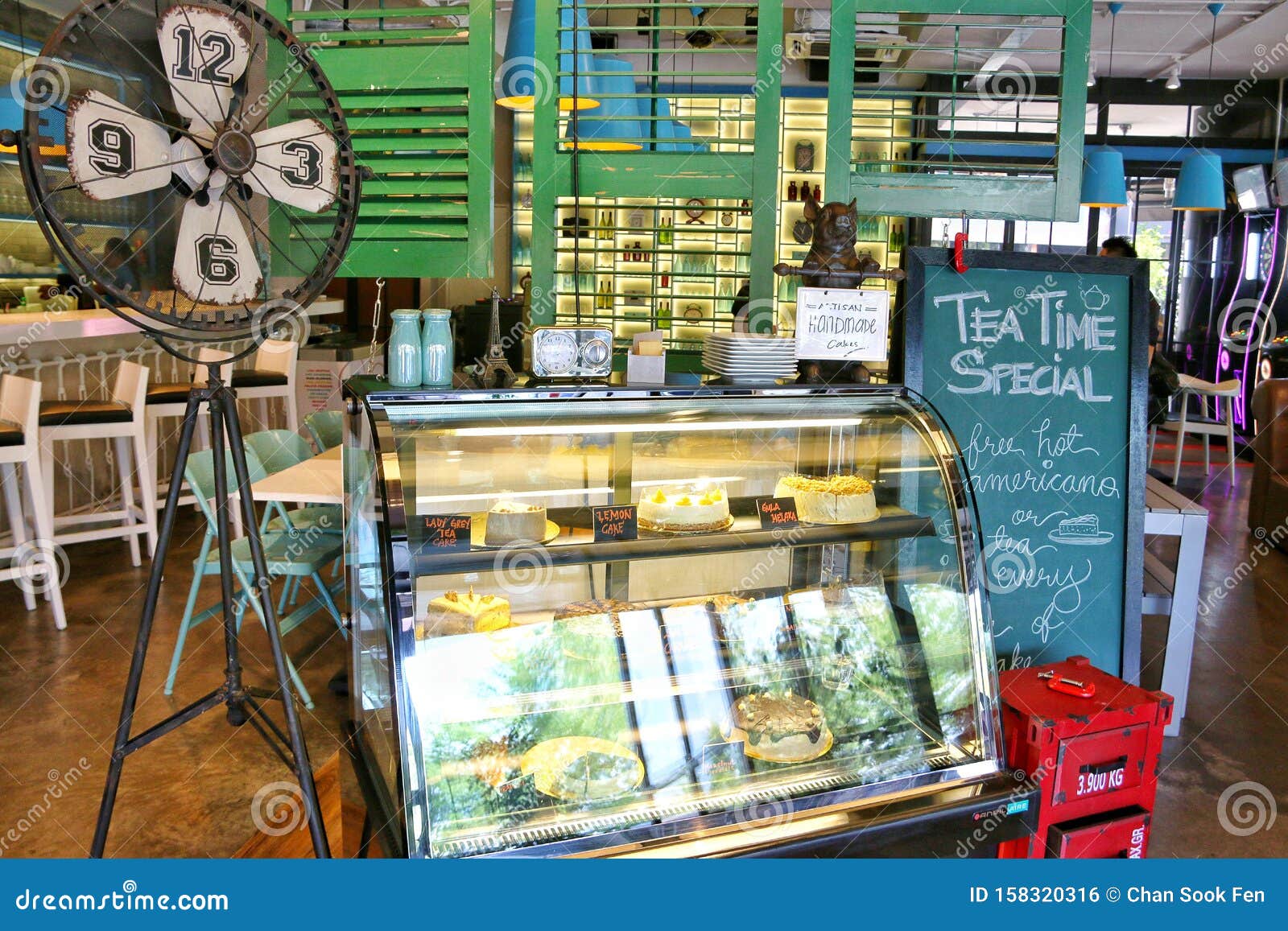 Cafe store front stock photo. Image of front, cafe, store - 158320316