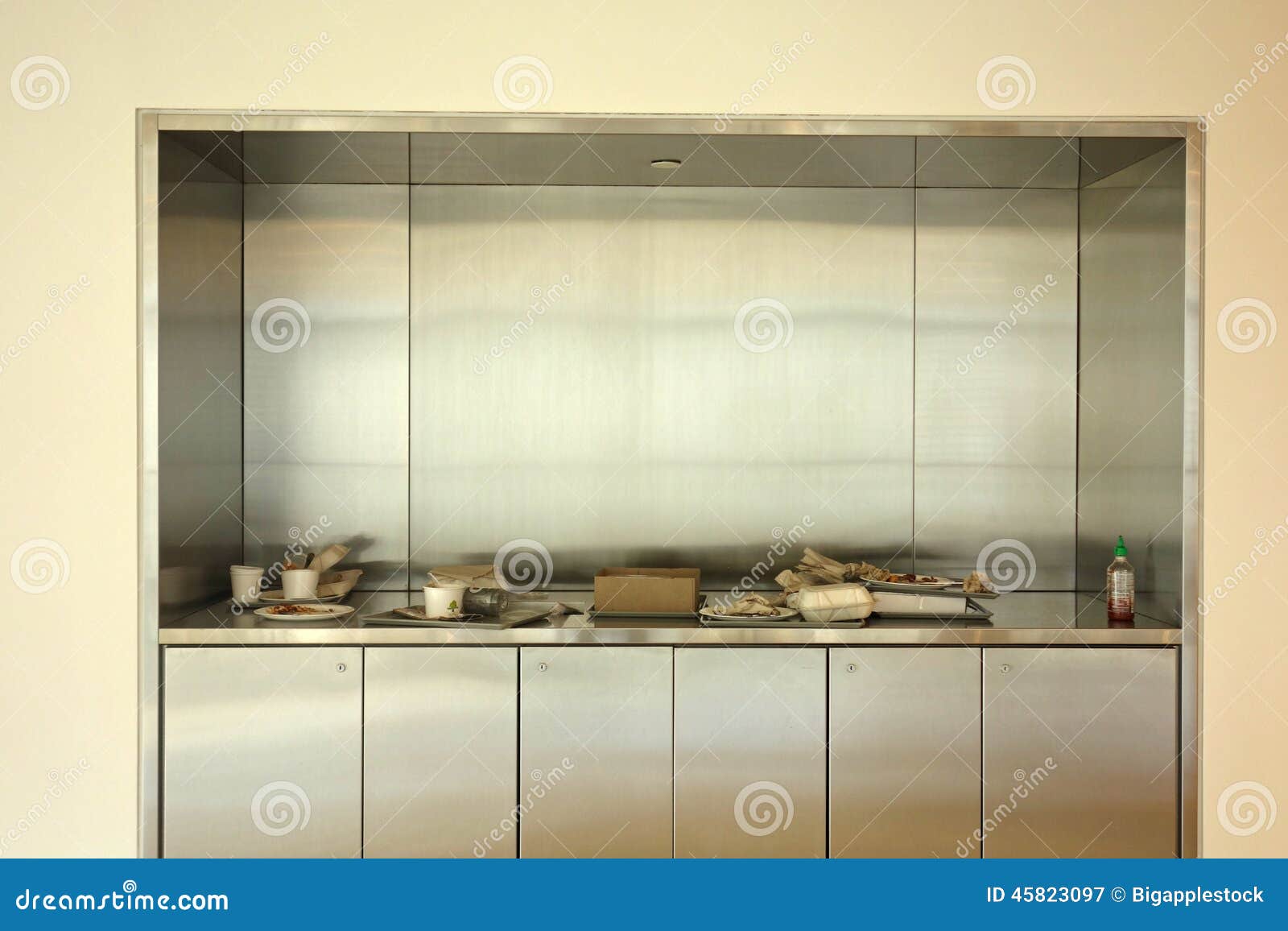 Cafetaria Tray Disposal Area Stock Afbeelding - Image of dineren ...