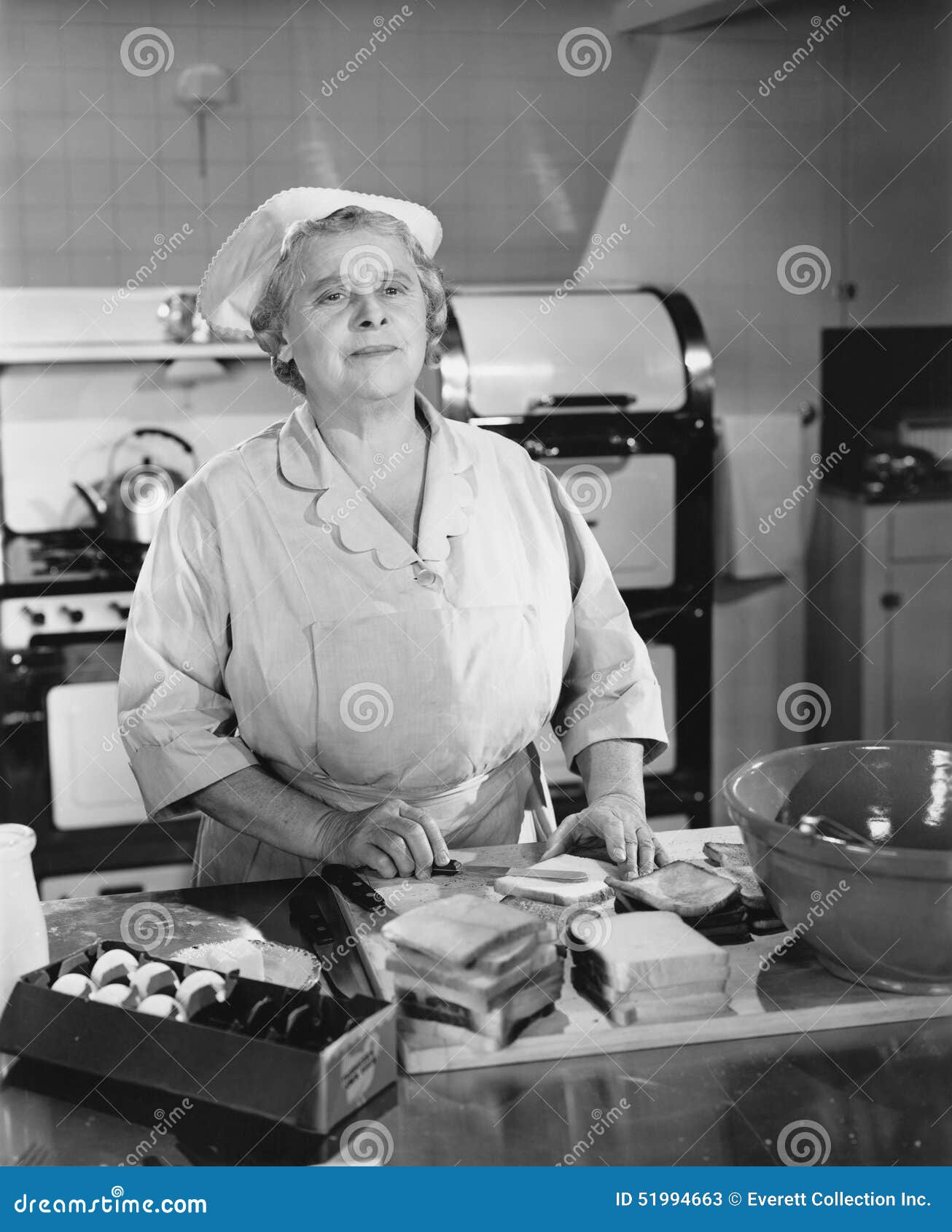 CAFETERIA LADY stock image. Image of distracting, adults - 51994663