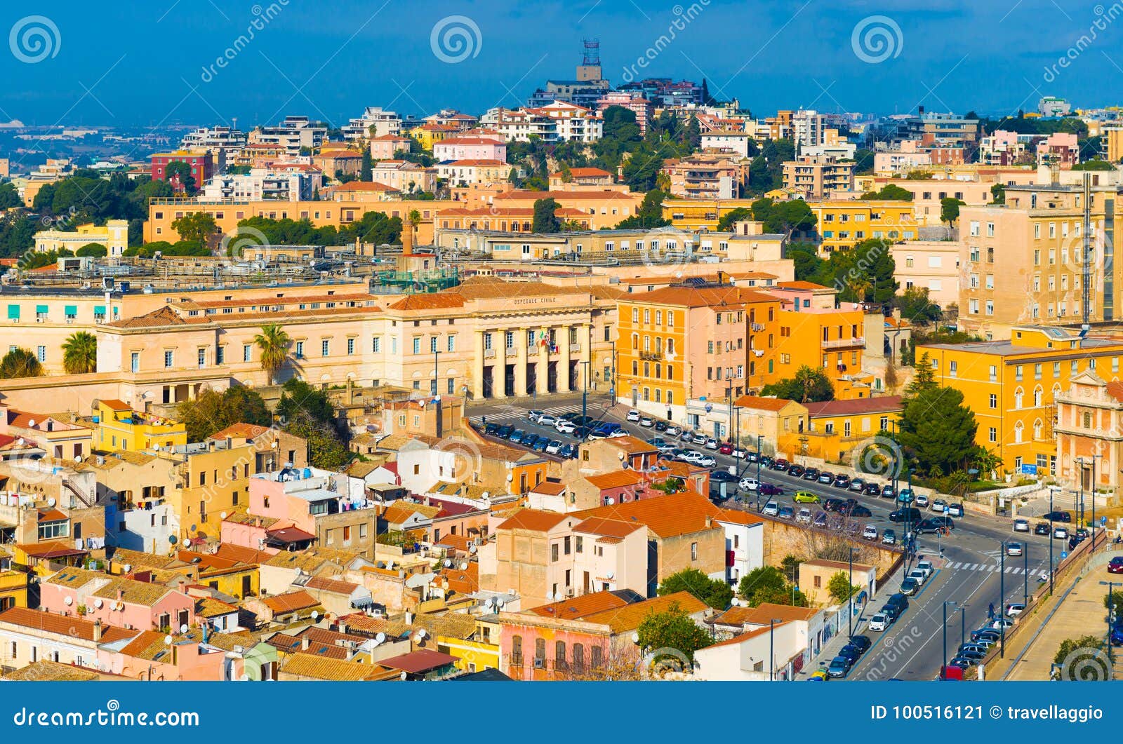 Cagliari, Italia: Paesaggio Urbano Del Centro Storico Fotografia ... Cagliari, Italia: Paesaggio Urbano Del Centro Storico Fotografia ...