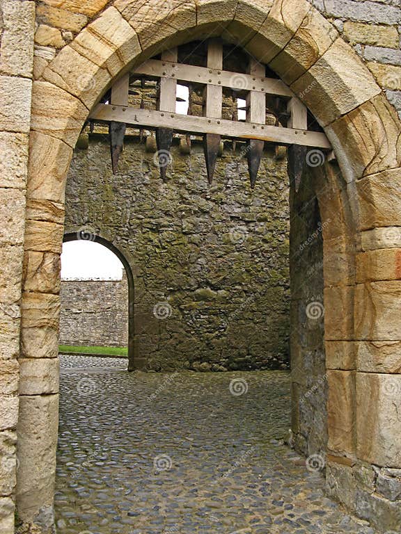 Cahir Castle 02 stock image. Image of eire, castle, ireland - 6325365