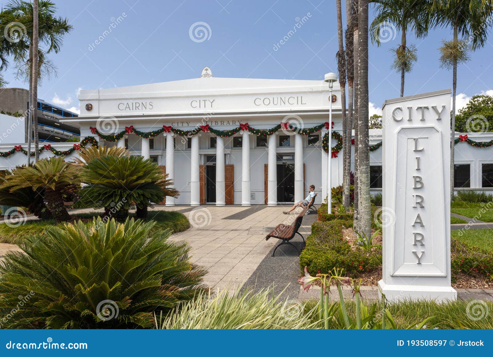 Cairns, Australia - October 15, 2009: Cairns City Library Editorial ...