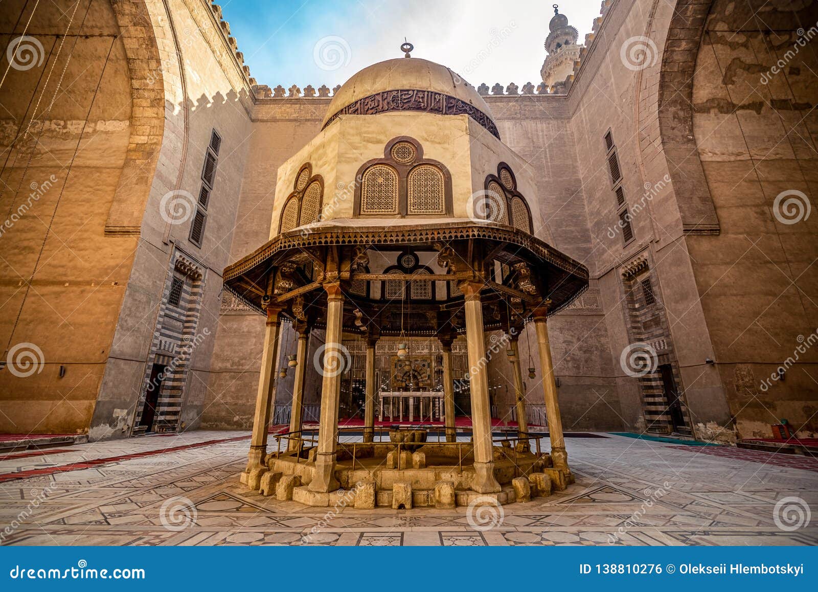18/11/2018 Cairo, Egypt, Interior of the Main Hall for the Prayers of ...