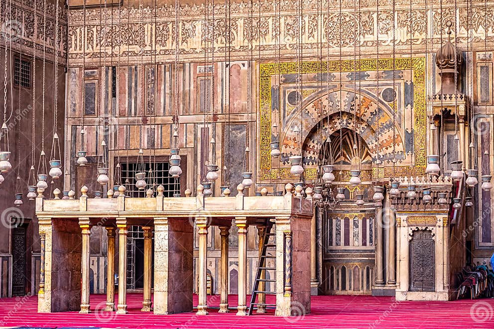 18/11/2018 Cairo, Egypt, Interior of the Main Hall for the Prayers of ...