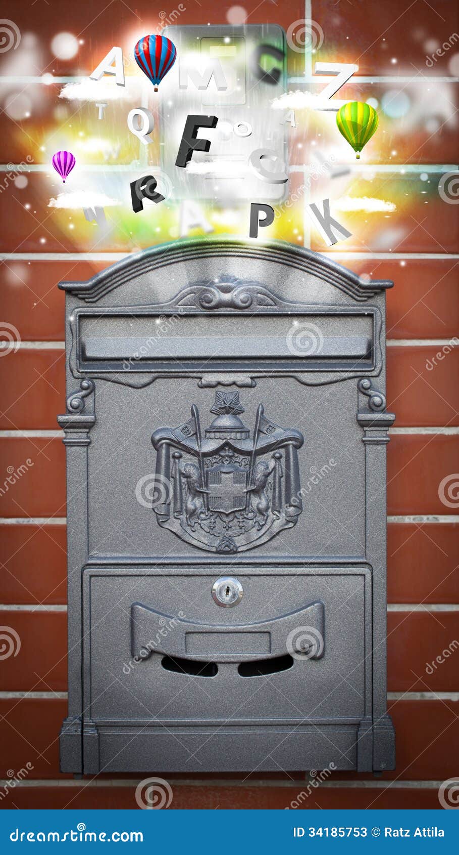 Caixa Do Cargo Com Letras Coloridas Ilustração Stock - Ilustração de ...