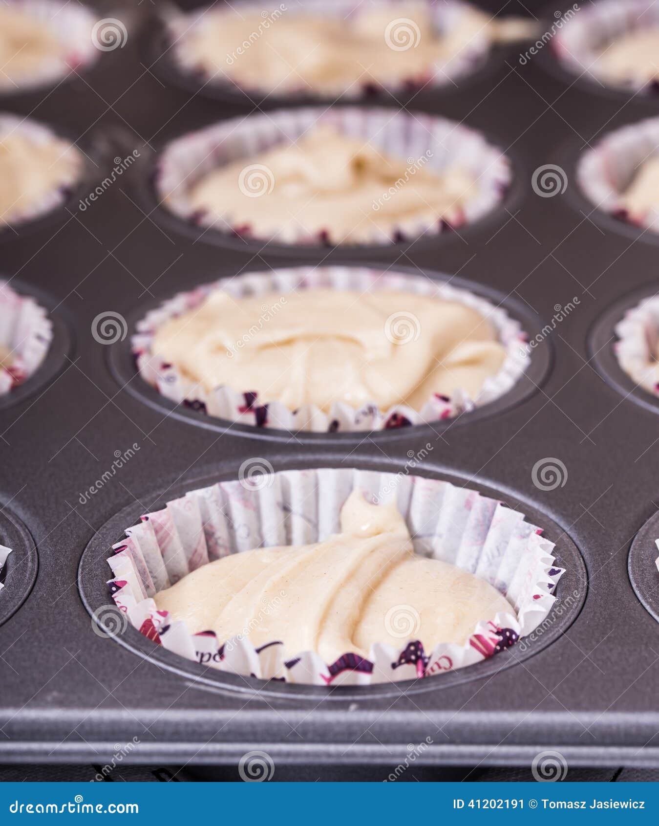 Cake Mix Put in the Baking Tray Stock Image - Image of muffins, baking ...