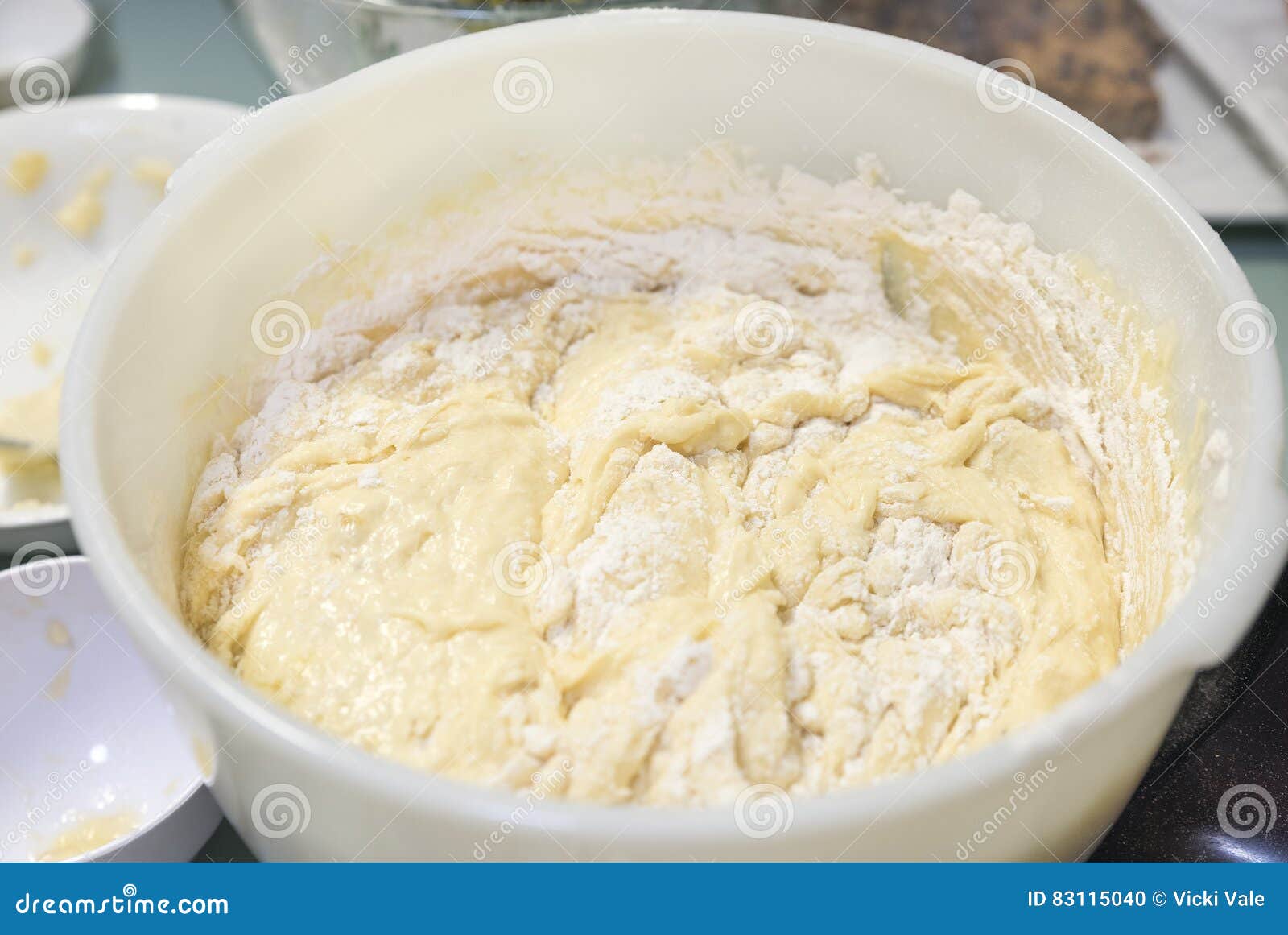 Cake Mixture in Large Bowl. Stock Photo - Image of cake, mixture: 83115040