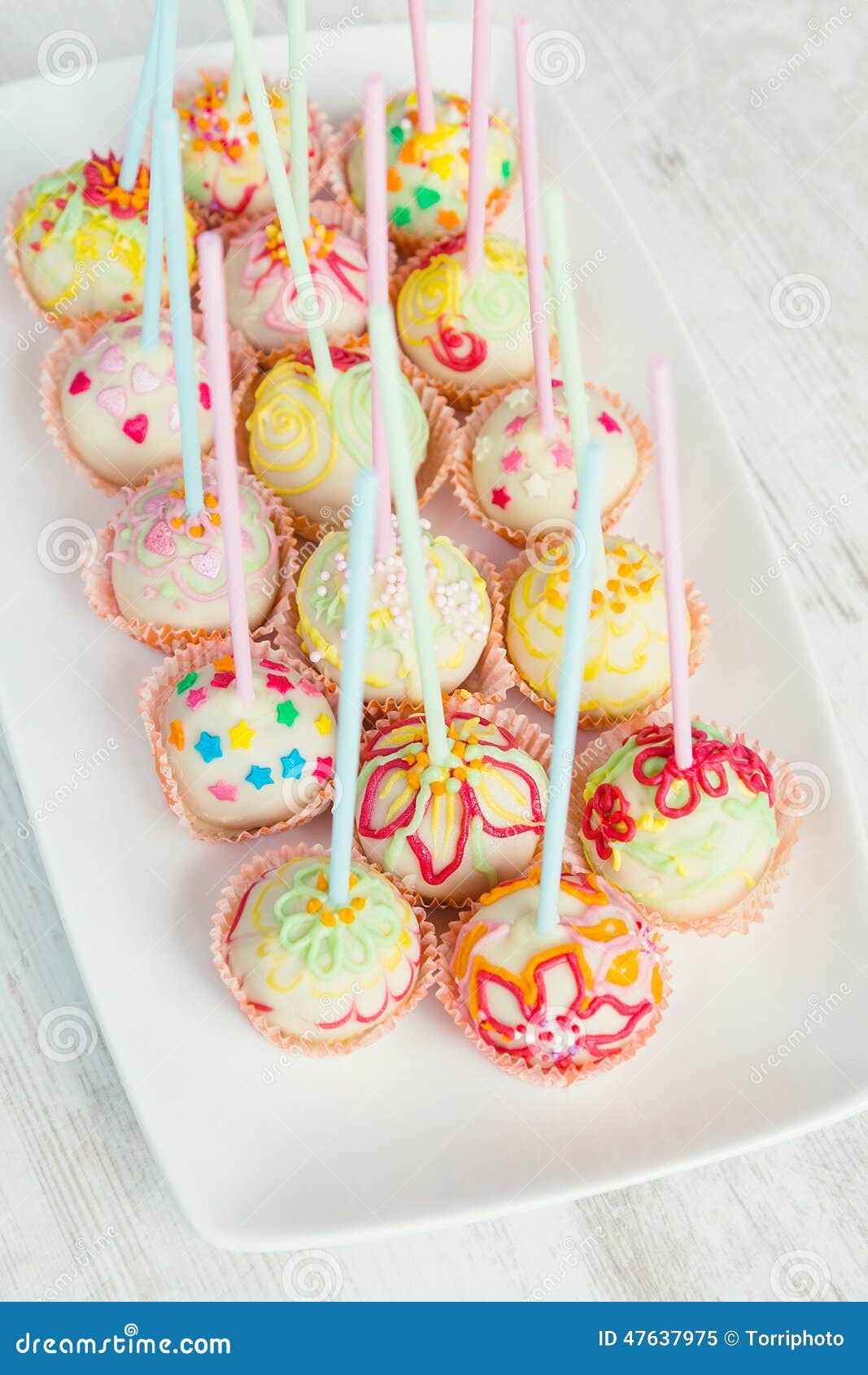 Cake pops - candy sticks stock image. Image of balls - 47637975