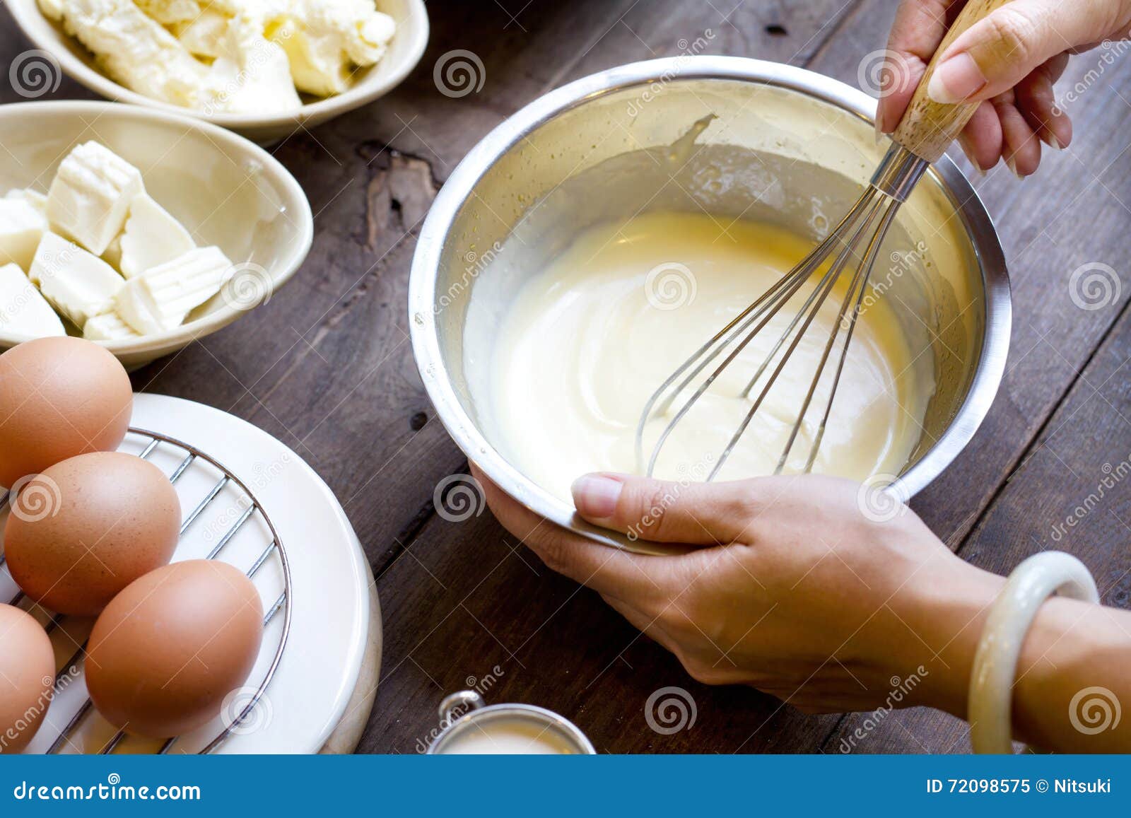 Cake prepare at bakery stock image. Image of cheese, menu - 72098575