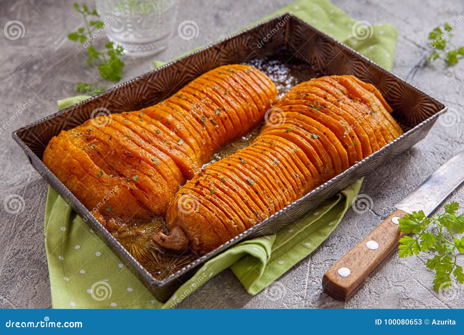 Calabaza Asada De La Calabaza Moscada Del Hasselback Imagen de archivo ...