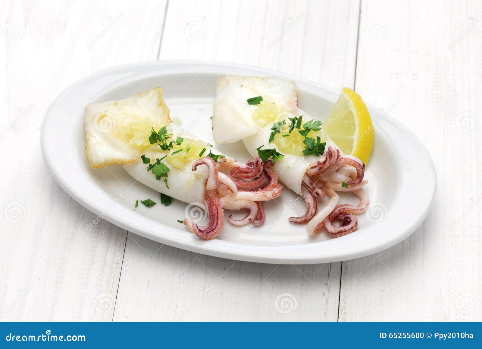 Calamari Ein La Plancha, Gegrillter Kalmar Stockfoto - Bild von frische ...